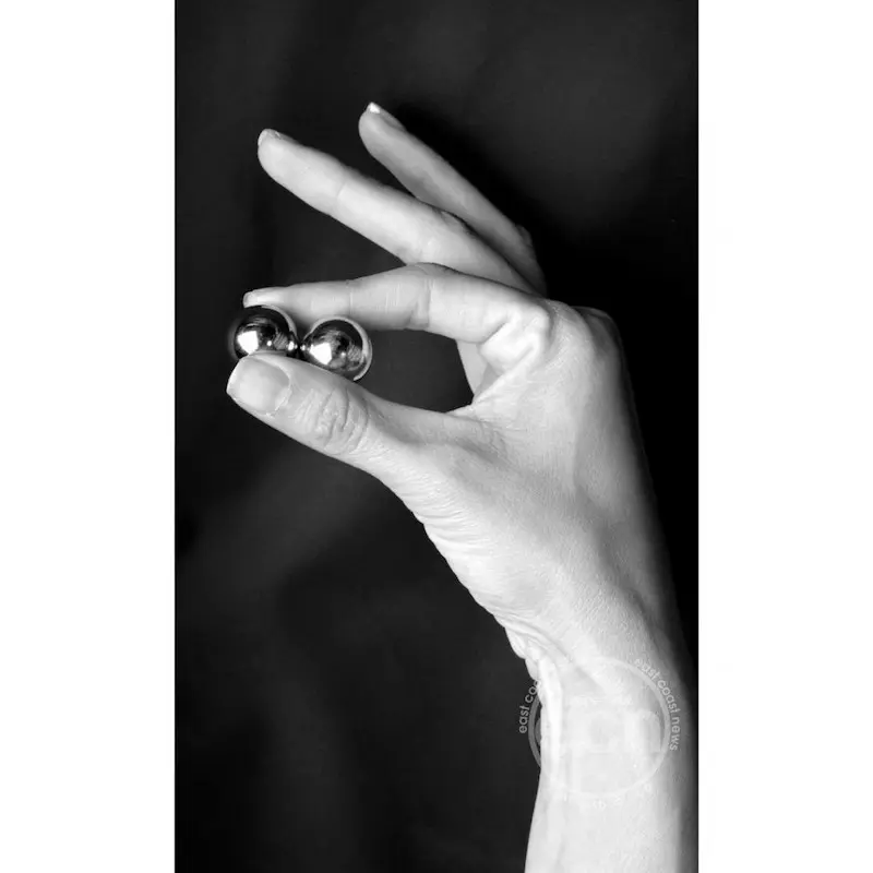 Bolas Vaginales -” Ben-Wa Balls” – Fantasy Shop